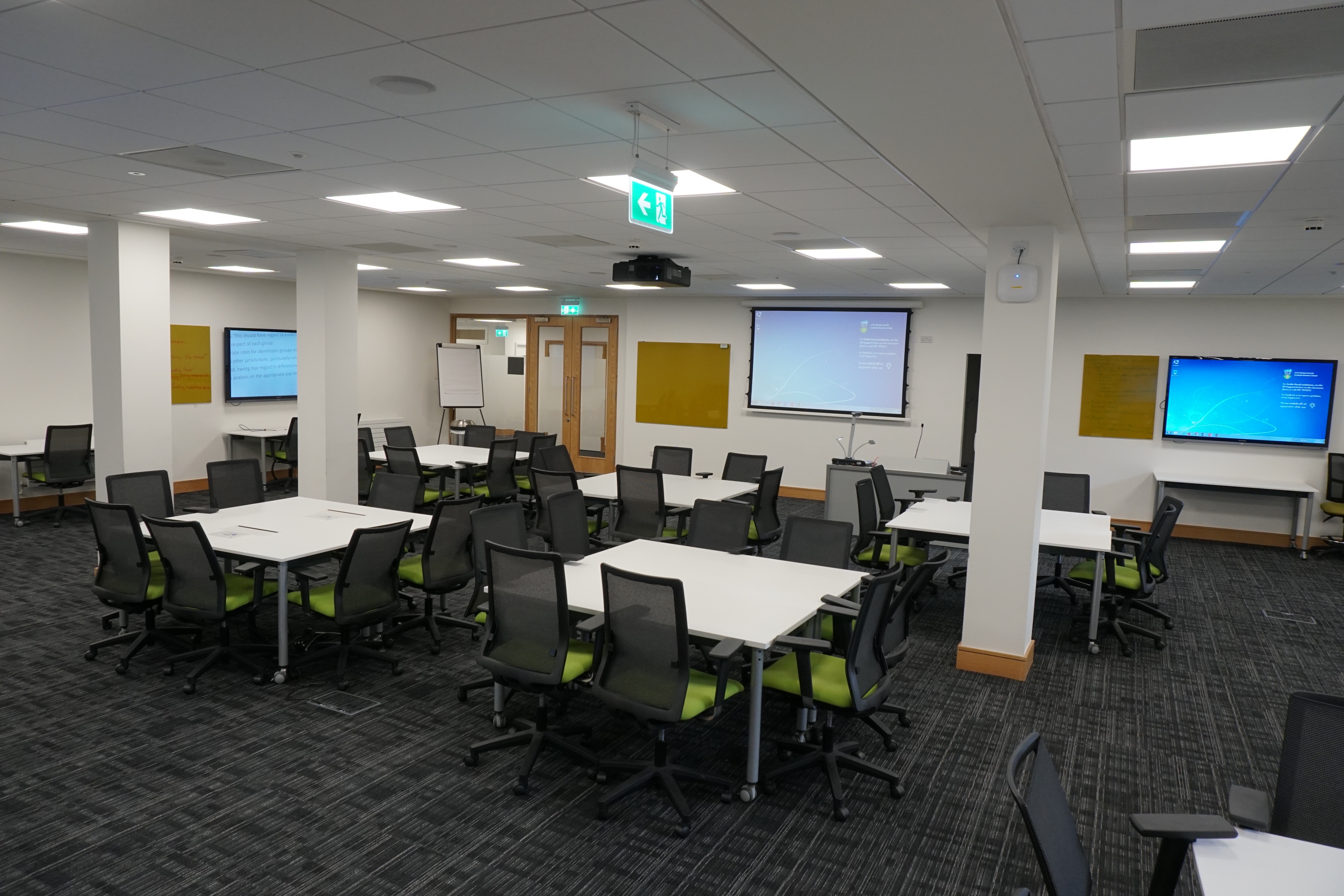 E117 from back of the room – ILTG